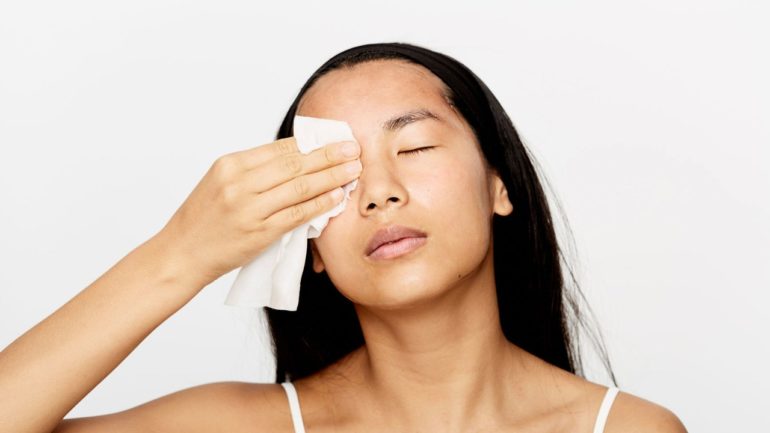 How to Use Facial Wipes the Right Way, According to Derms - Skin Care ...