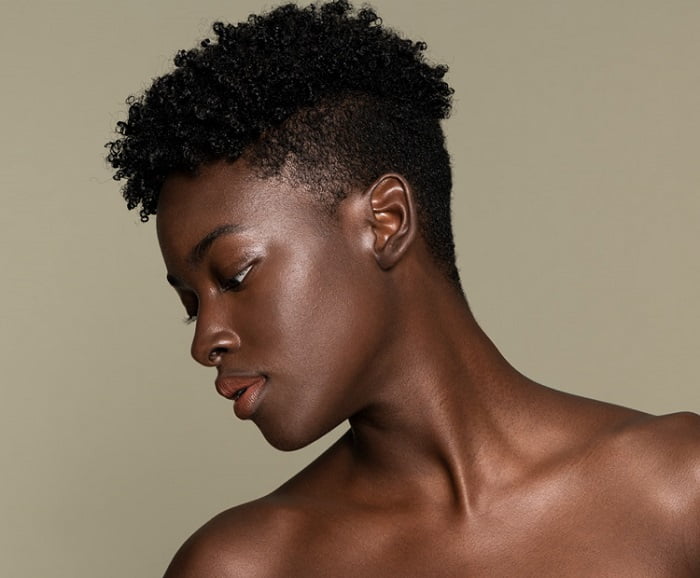 What Does a Healthy Scalp Look Like? (Plus, 7 Scalp Treatments to Try)