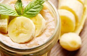 Top 6 Homemade Mint Face Mask Recipes for Glowing Skin