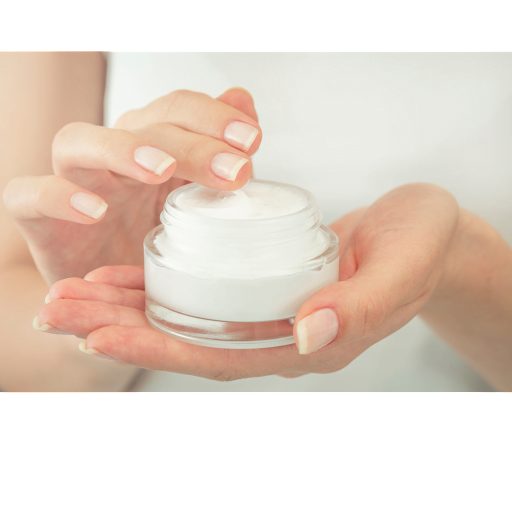 What Is a Moisturizer and Why We Need to Moisturize Our Skin?